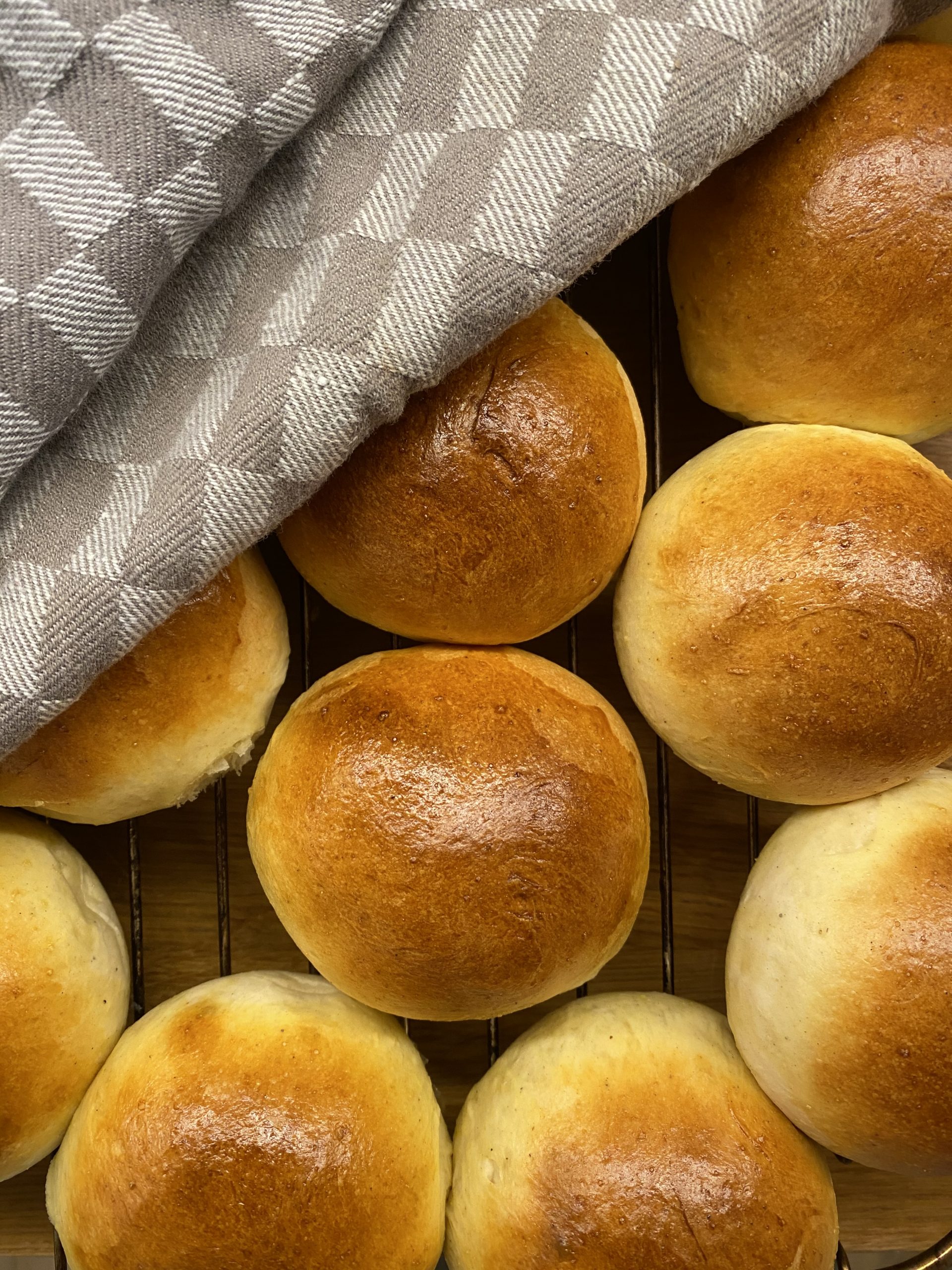 Fia´s Semlor med mandel och vanilj | recept på Fias fika